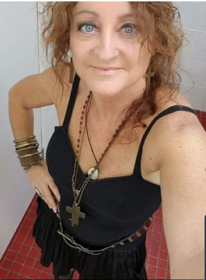 DEB LEANEY - The Pier Hotel